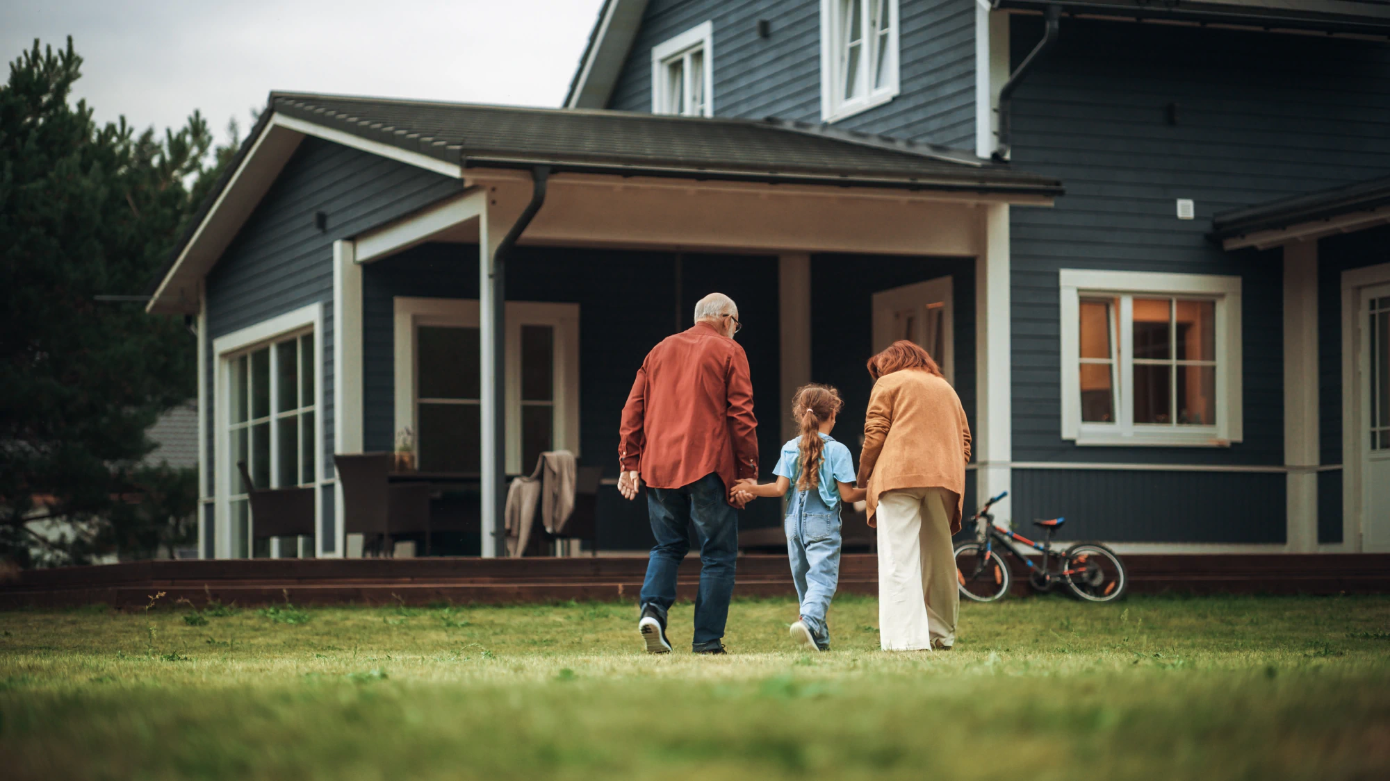 What is the Best Way to Leave Property Upon Death? | Avidian Wealth ...